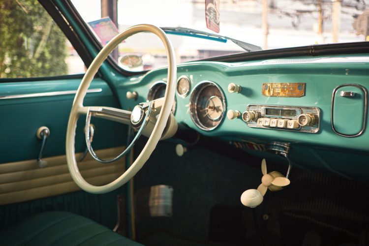 10 Features of Old Cars | Freeway Insurance